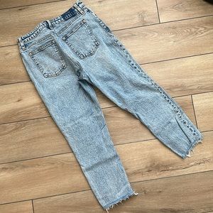 Abercrombie & Fitch | Jeans | Abercrombie Mom Jeans | Poshmark